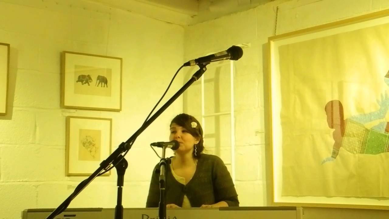 Laura Theis - Badass Snow White @ Music Box - YouTube