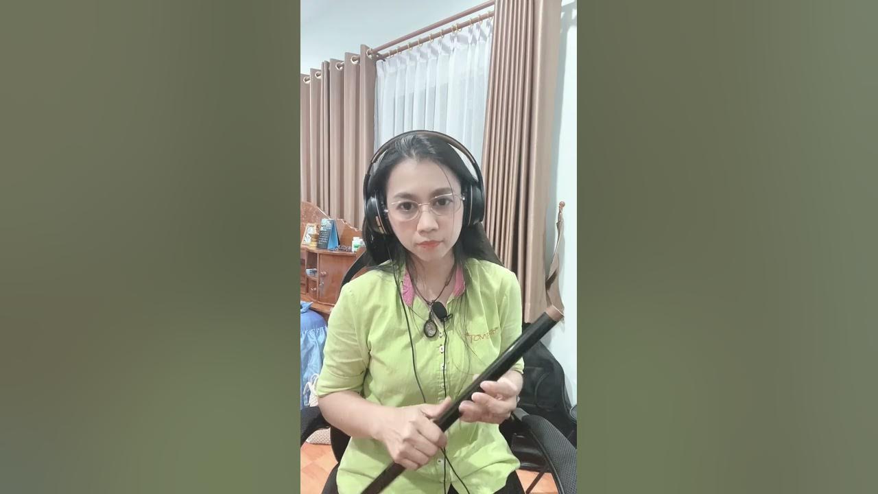 ข้าวไม่มีขาย(บรรเลงขลุ่ยคีย์C)-[นุ้ยขลุ่ยไทย] - YouTube