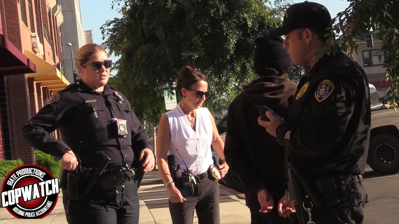 Copwatch | Plain Clothed Cop Requests Marked Units to Arrest Suspect in ...