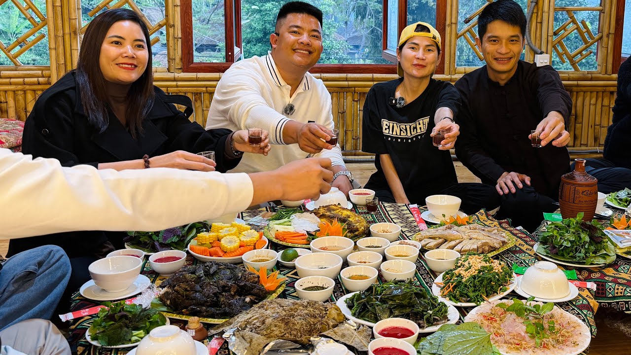 SAU GẦN 1 NĂM NGA SUMO GẶP LẠI ANH HẢI SAPA TIVI -CHỊ TUYÊN CHỦ TỊCH VÀ ...