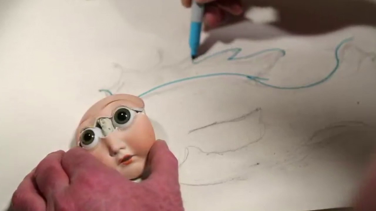 The process of mixed media mosaic artist Betsy Youngquist - YouTube