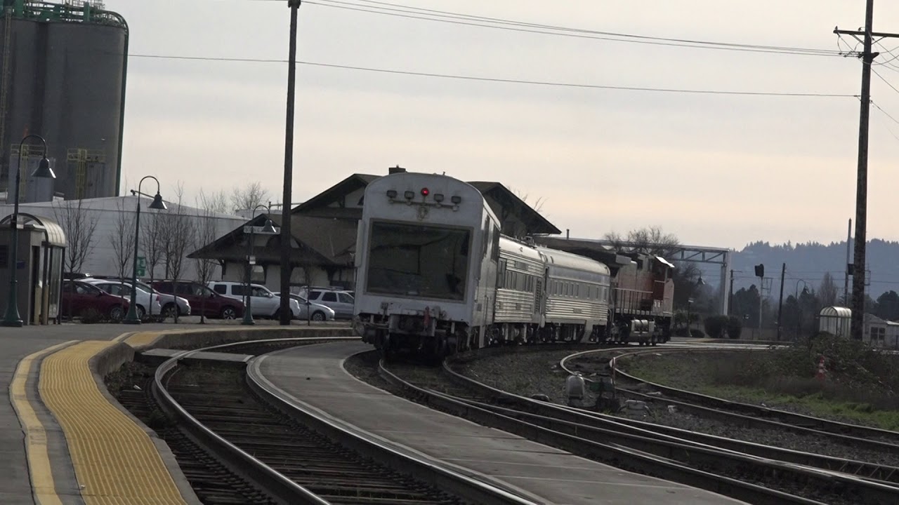 BNSF #4159& Track inspection train with observation car Skagit River ...