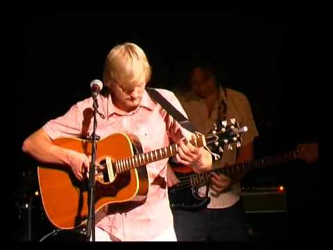 Dan Clews - I Am Invincible (live) - YouTube