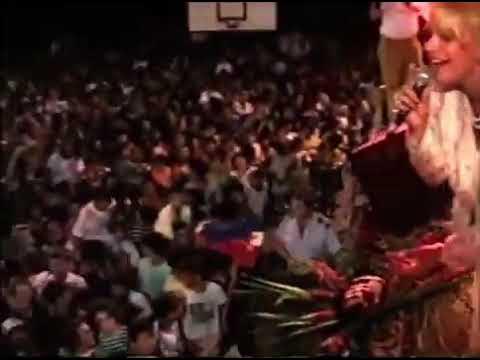 Hanka Paldum -Koncert Konjic 1991 Sa Sa Sarajevo - YouTube