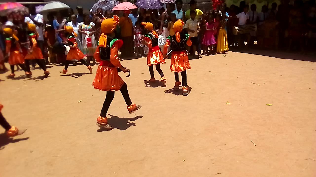 Wadiga Patuna - YouTube