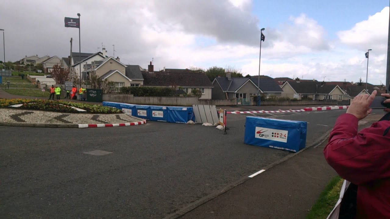 Michael Rutter and John McGuinness nw200 2013 - YouTube