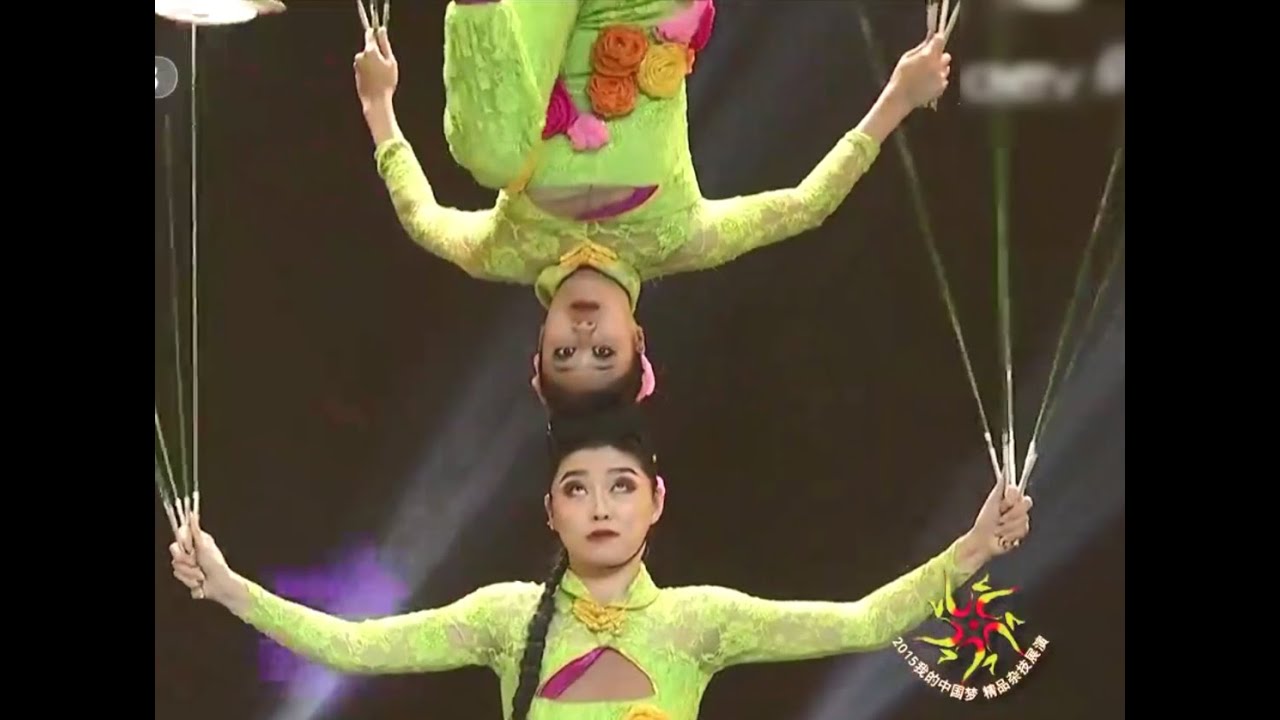 Chinese acrobatics, better learn chinese's personality from this video ...