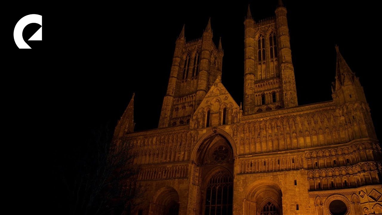 Haunted Castle - ASMR Horror Ambience: 40 minutes - YouTube