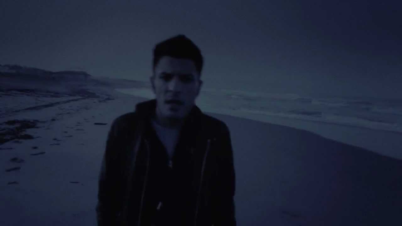 Daniel Merriweather - Red / Mario C #Mlog 20 - YouTube