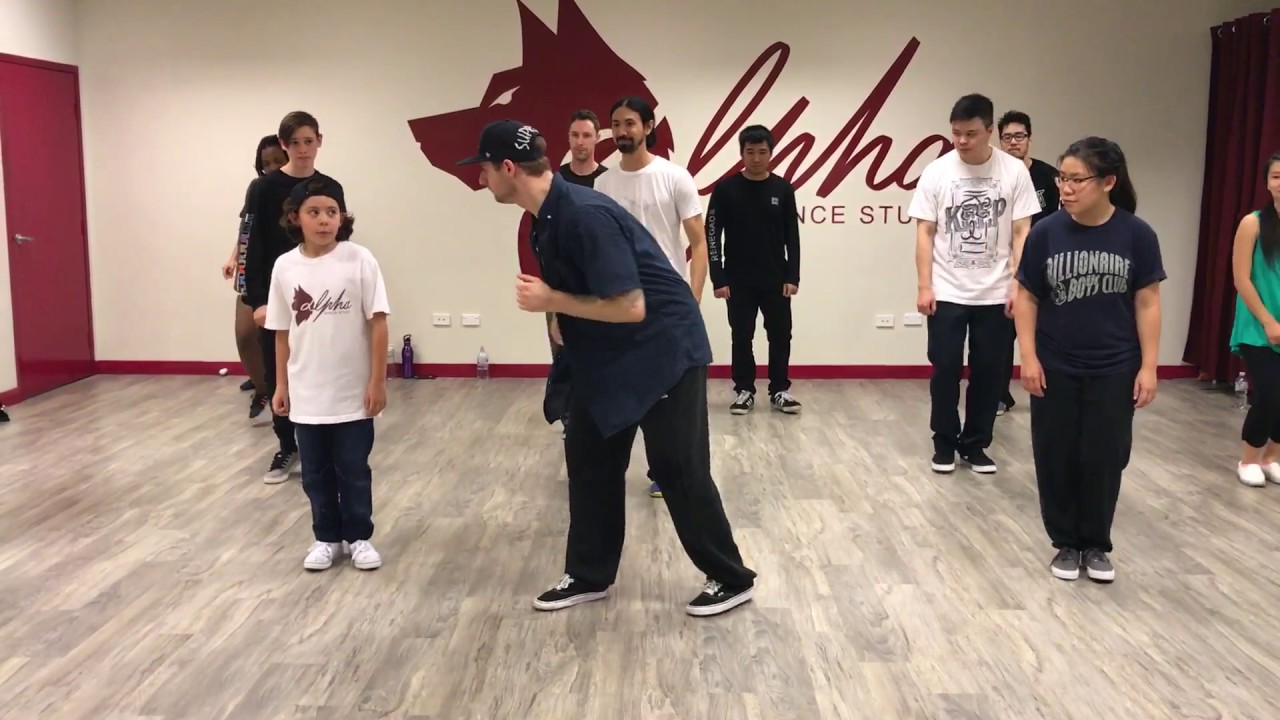 Beginner Popping Class @ALPHA - YouTube