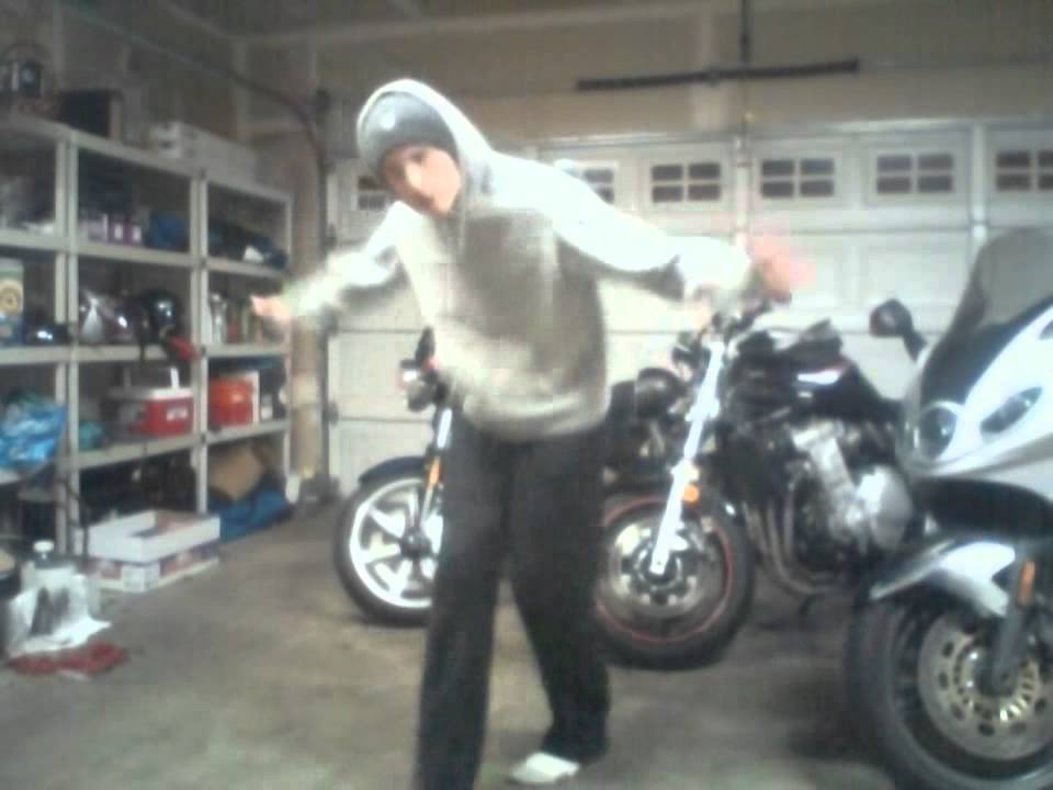 garage shuffle 2 - YouTube