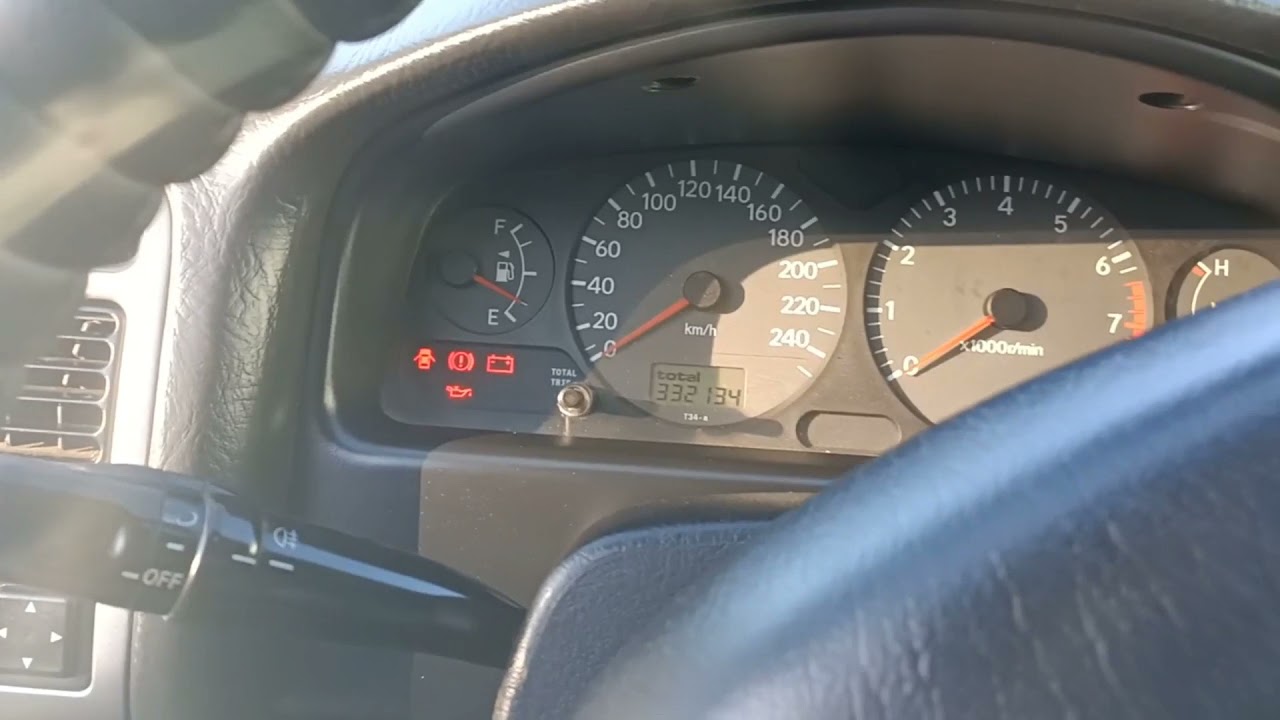 Toyota Avensis* не заводится p1305 - YouTube