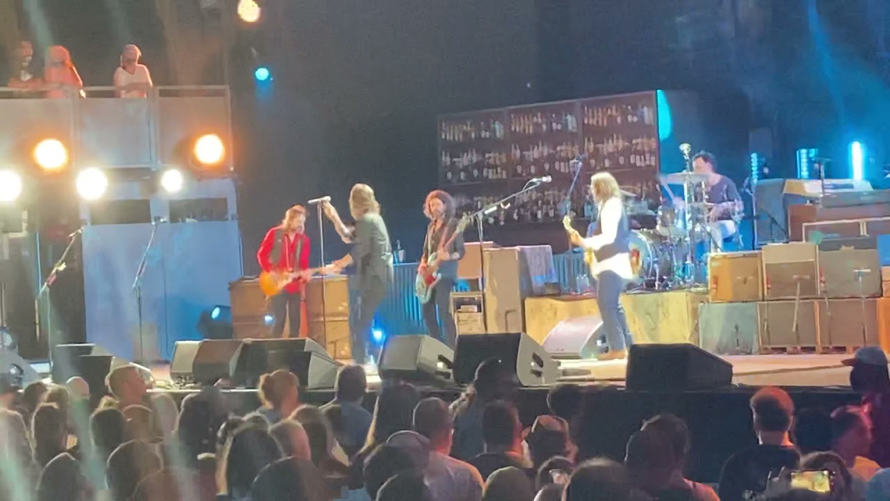 The Black Crowes "Remedy" (AFI Amphitheater, Milwaukee, WI, 8/8/2021 ...