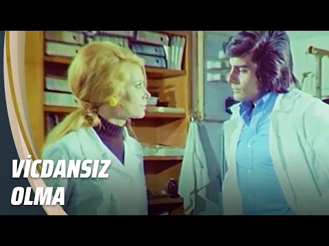 Aşk Mektubunu Arkadaşına Yazdırdı! - İlk Aşk
