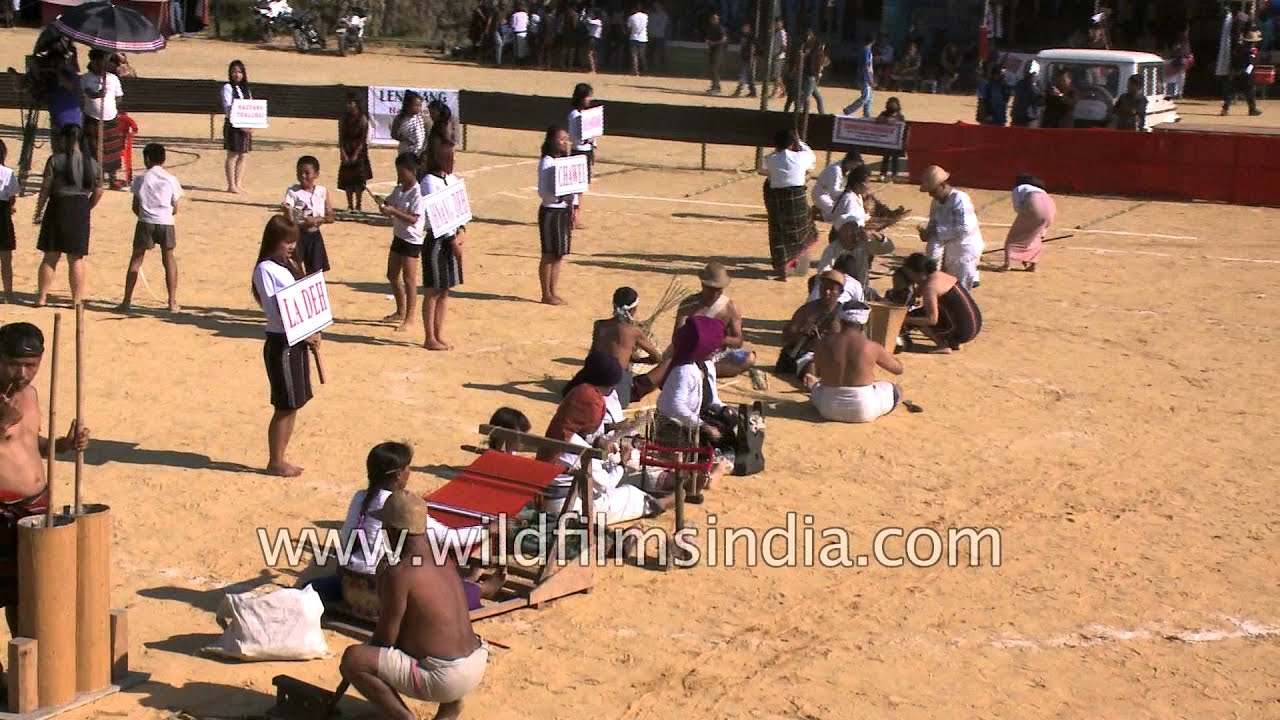 Mizo demonstrates 'Khawsakphung' - olden lifestyles of Mizo culture ...