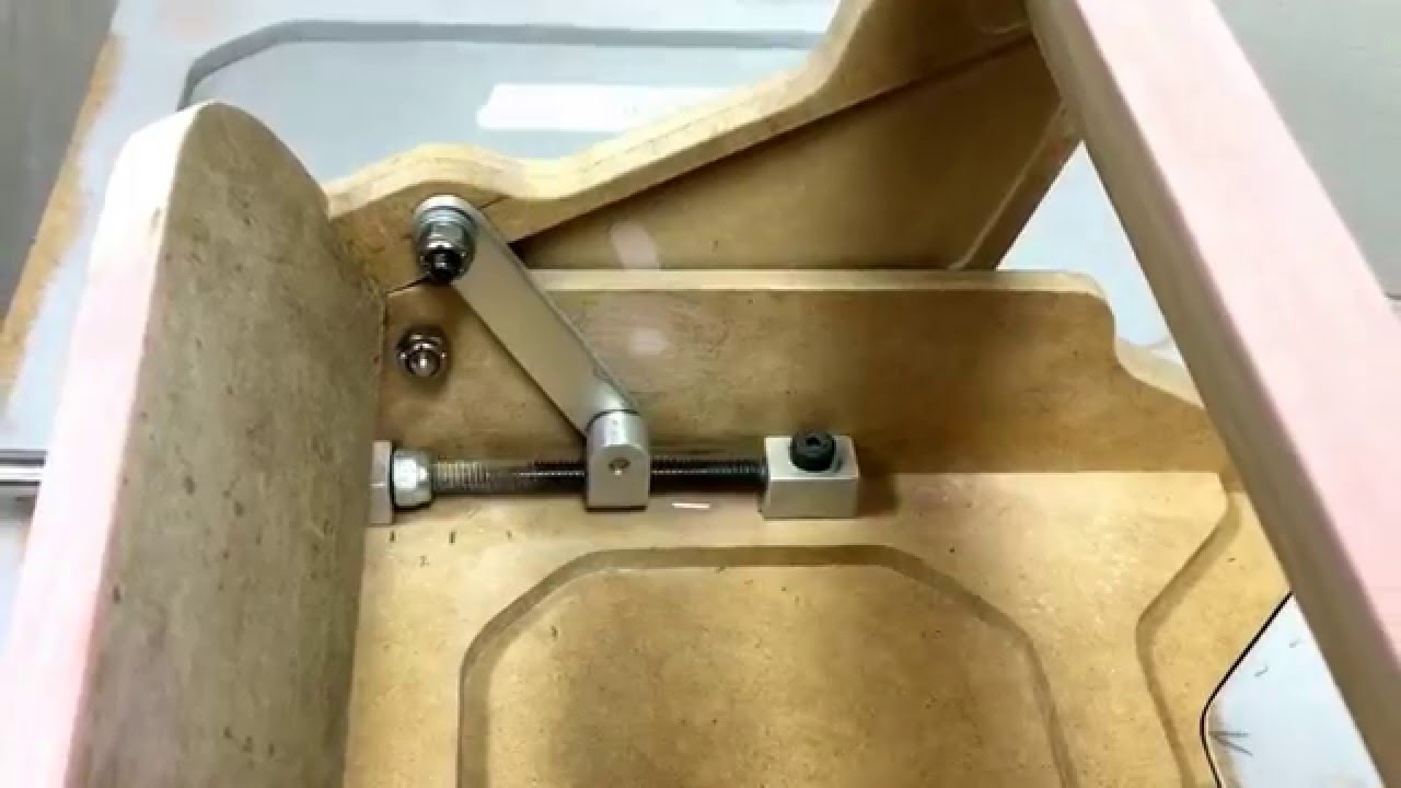 RC Mechanical Boat Stand - YouTube