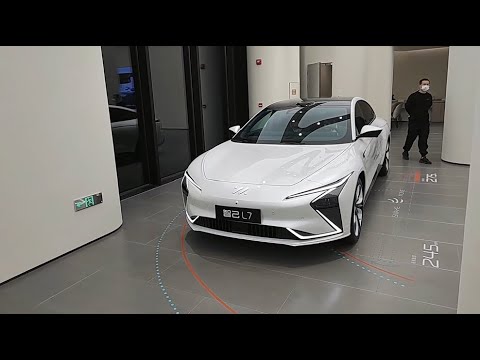 2022 SAIC Zhiji L7 EV - Exterior And Interior - YouTube