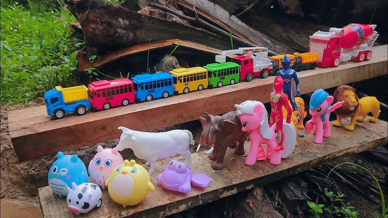 Membersihkan Kotoran Lumpur Mainan Animal Car, Truck, Kuda Poni , Sapi ...