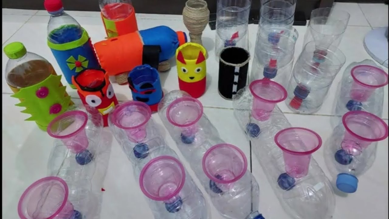 Proyek Pemanfaatan Gelas dan Botol Plastik Bekas menjadi Kerajinan ...