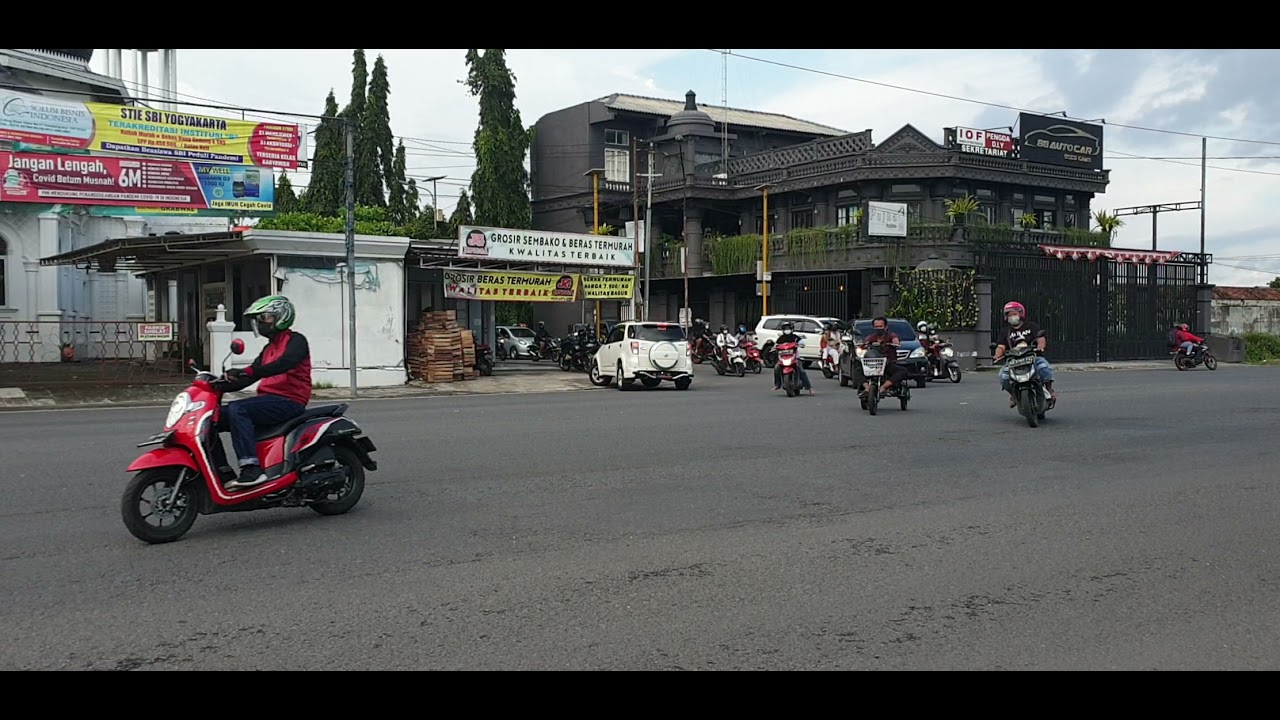 Sepeda listrik SELIS RODA 3 Melaju di JOGJA - YouTube