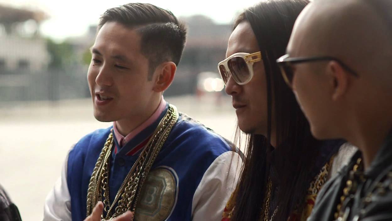 LMFAO "Sorry for Party Rocking" Tour - YouTube