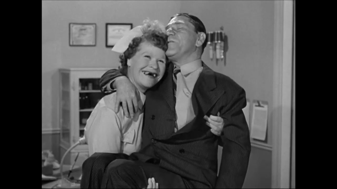 The Three Stooges - 5 reasons why Shemp is a lady killer - YouTube