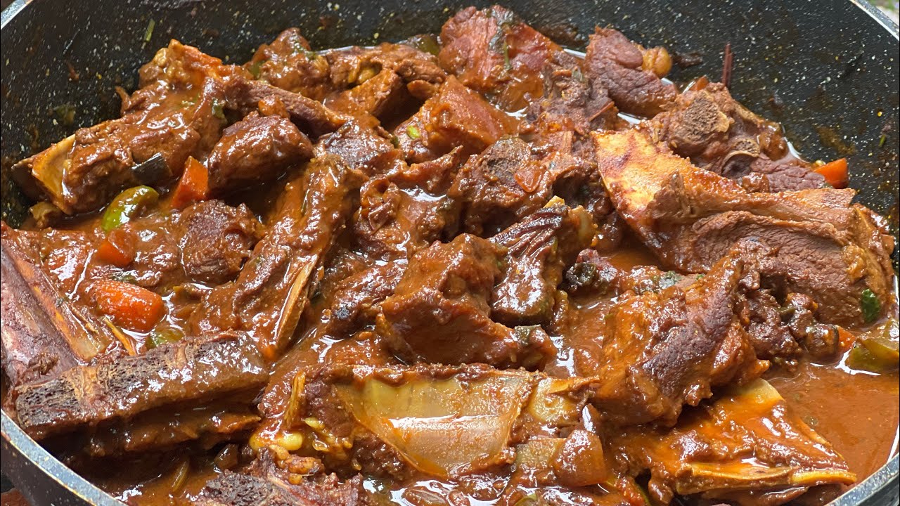 HOW TO MAKE STEW | EASY GOAT MEAT RECIPE. - YouTube