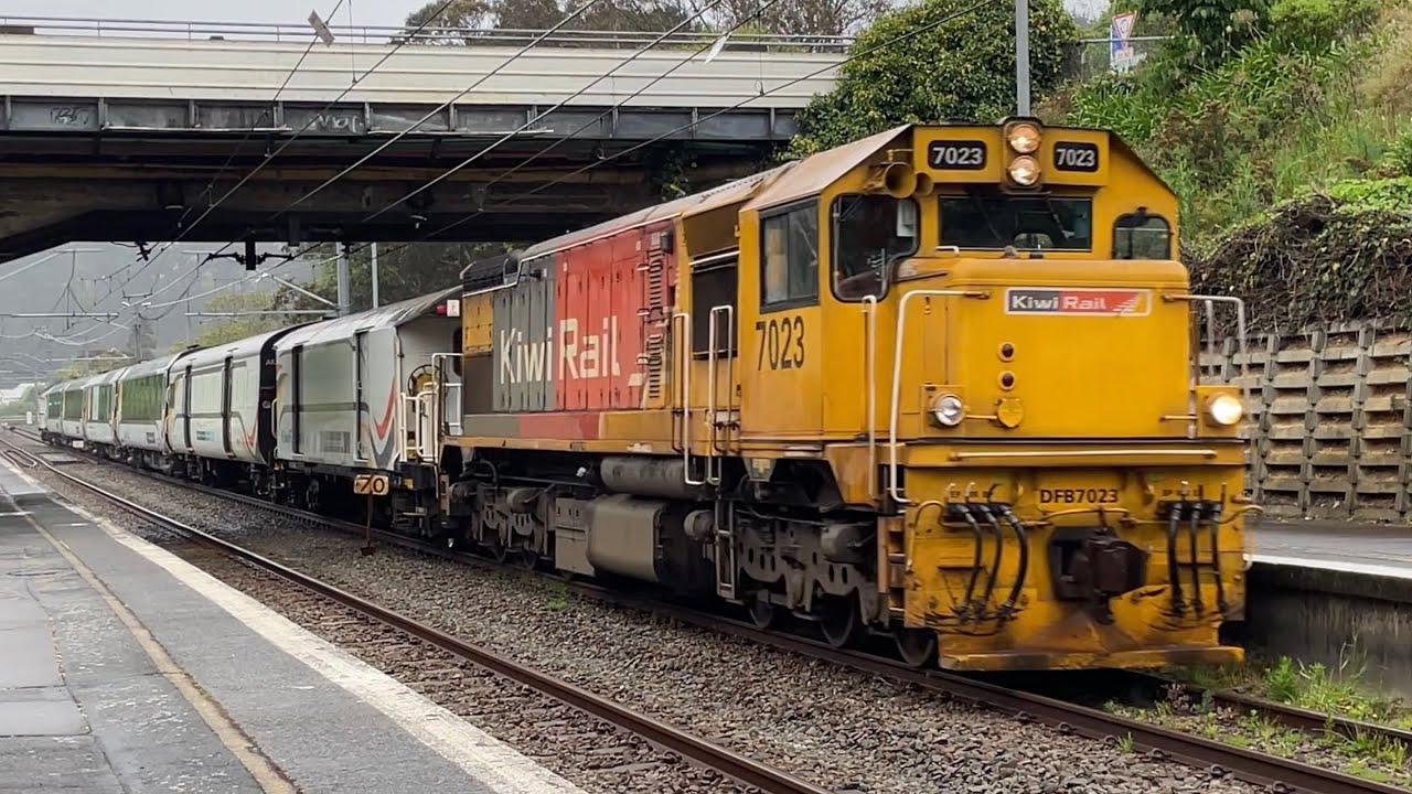 Spring Rail action! - YouTube