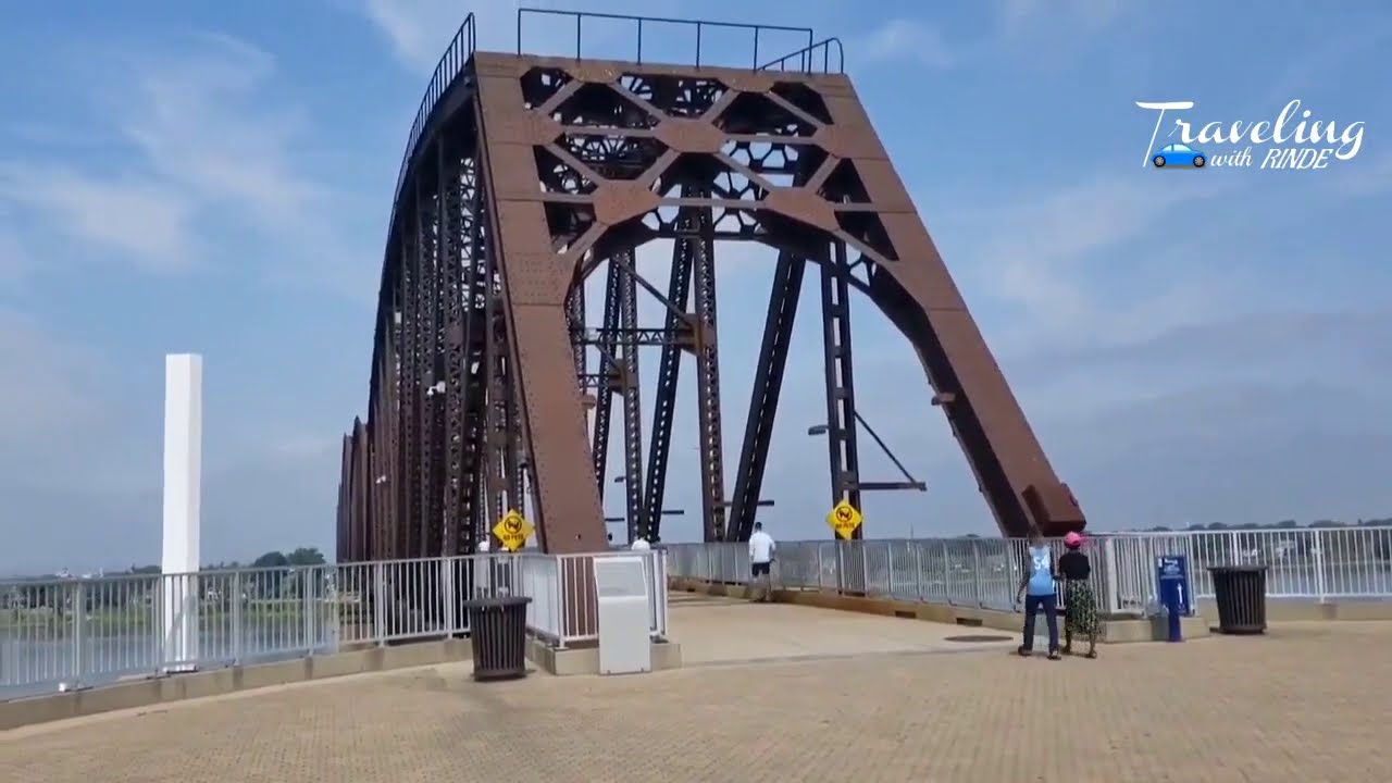 Walking On Big Four Bridge | Louisville, Kentucky - YouTube