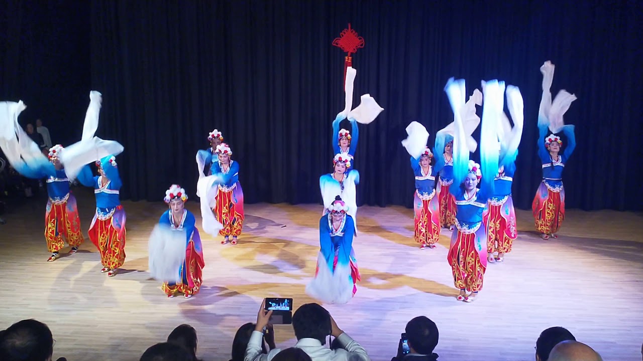 Beijing Opera Dance, Southampton, 2019 - YouTube