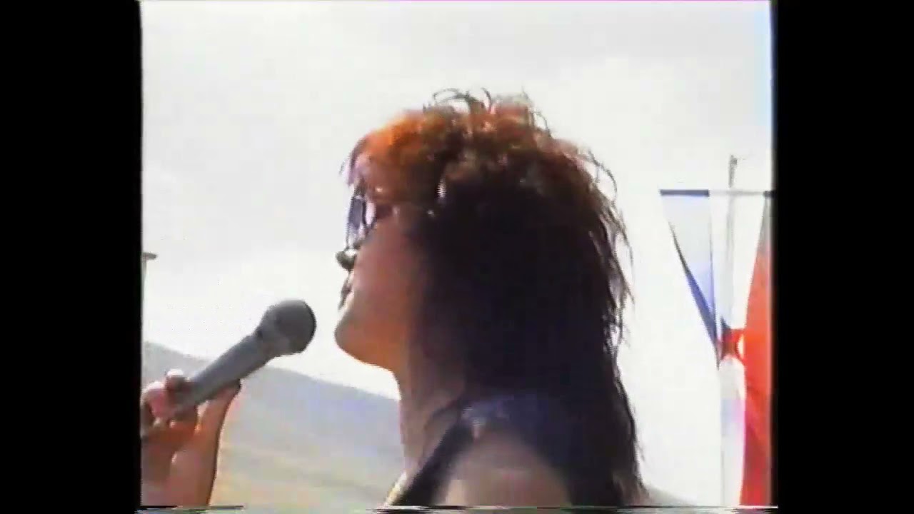 VERA MATOVIC VO RESTELICA 1990 GOD - YouTube