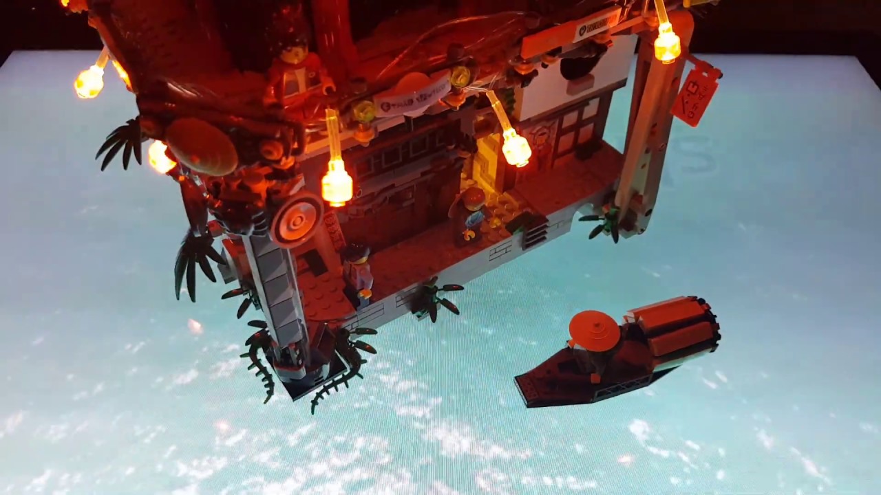LEGO using LCD TV as video base plate (try at your own risk, OLED TV ...