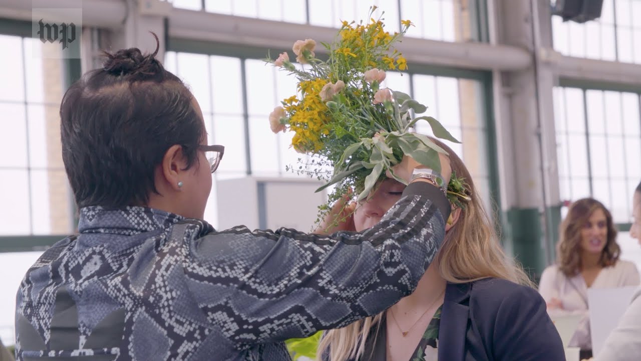 What can we learn about America at a Goop conference featuring Marianne ...