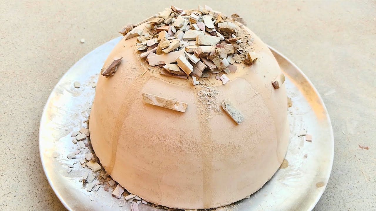 Slatepencil pinata cake // filled with crunchy bread and dry fruit ...