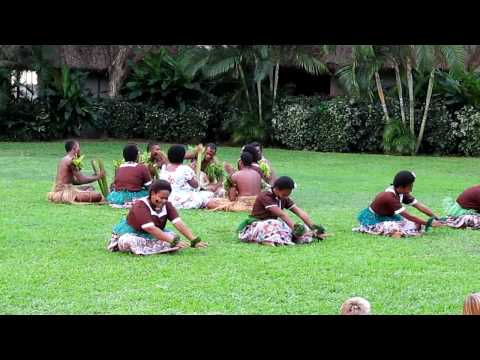 Traditional Fijian Music - YouTube