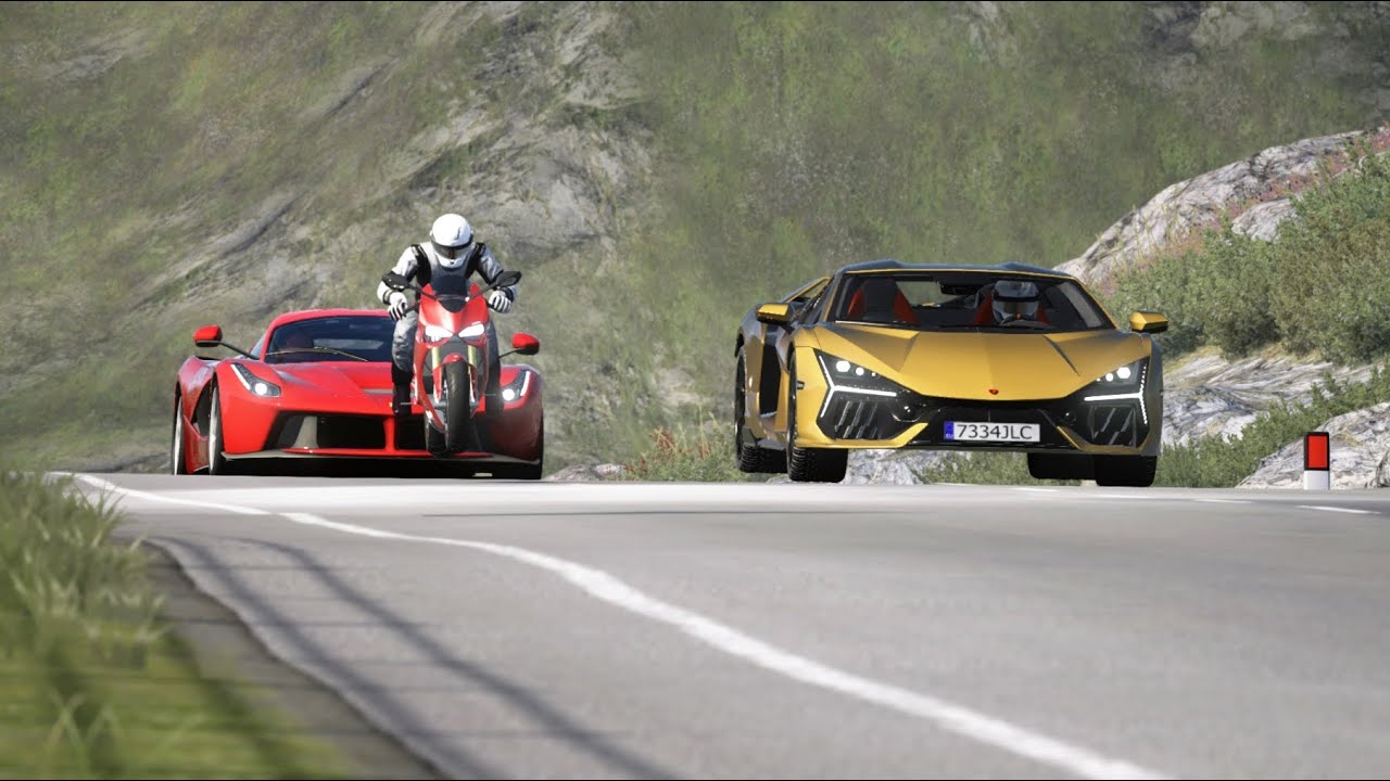 Ducati Panigale S vs Lamborghini Revuelto vs Ferrari LaFerrari at ...