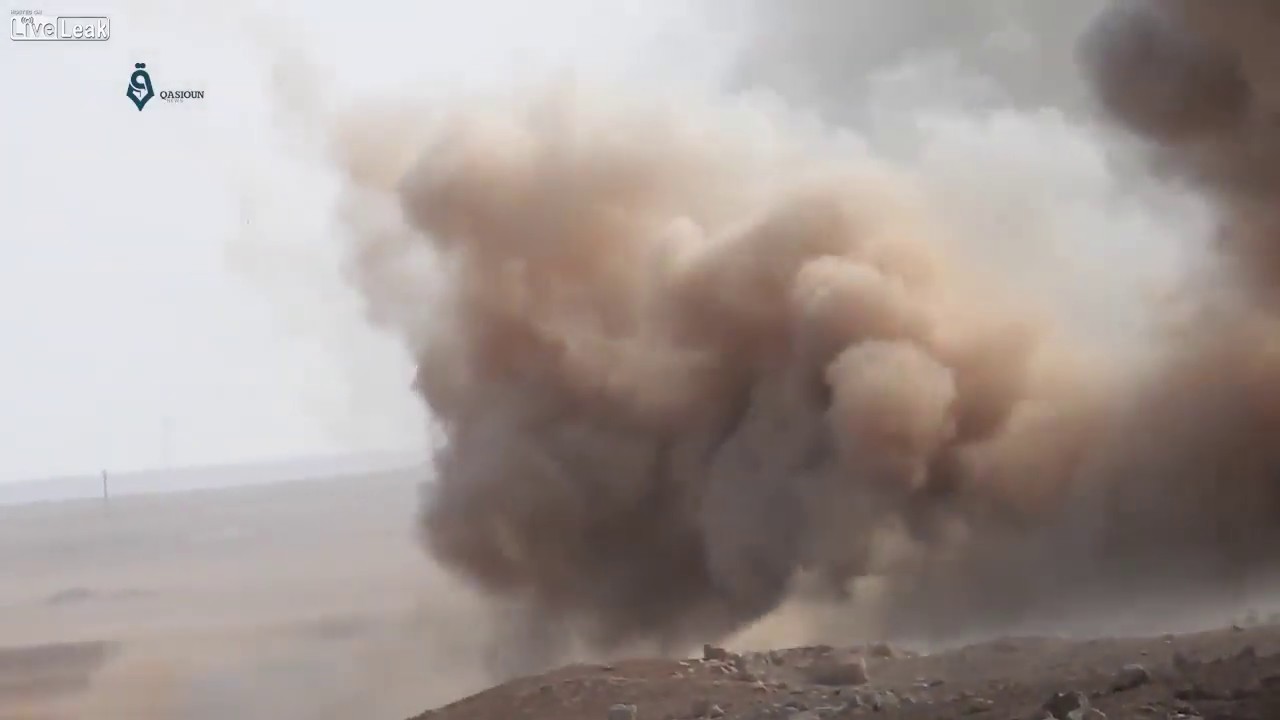 How to be hit by a Tank Shell ! ISIS style! - YouTube