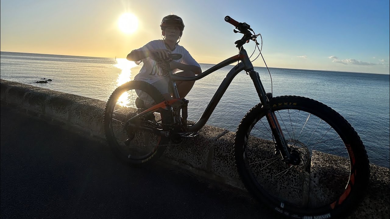 RIDING AND HOUR FOR A JUMP JAM 🫢 - YouTube