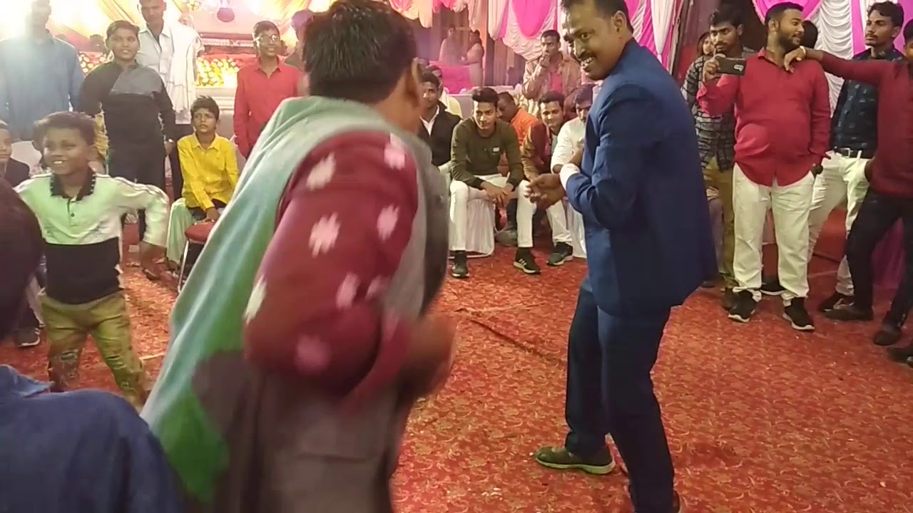 Sadi dance Dinesh sonkar - YouTube