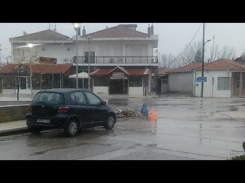 18.12.2017 Χιονιζει Στις Καστανιες Εβρου Έστω Και Οριακά Που Φαίνεται ...
