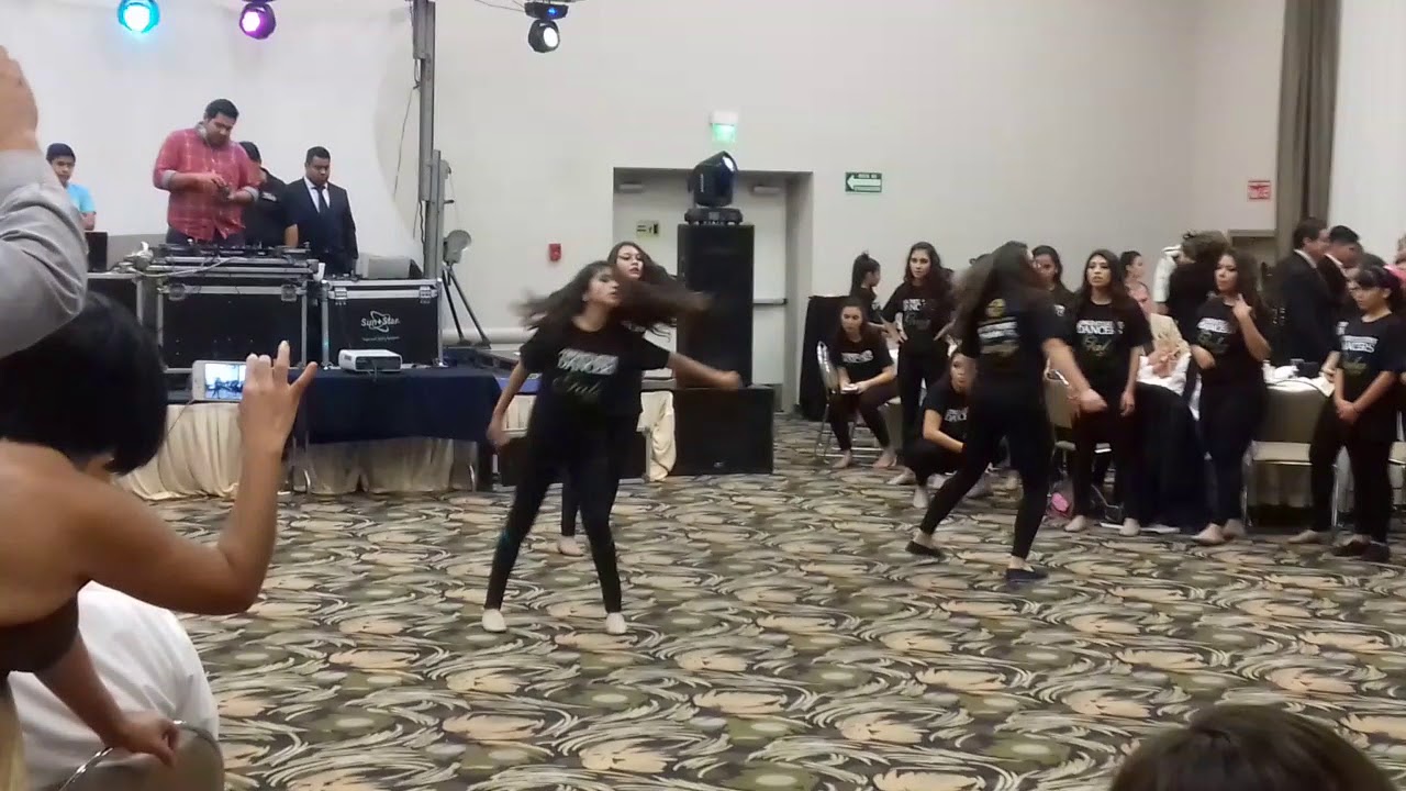 Ailyn Hernández - YouTube