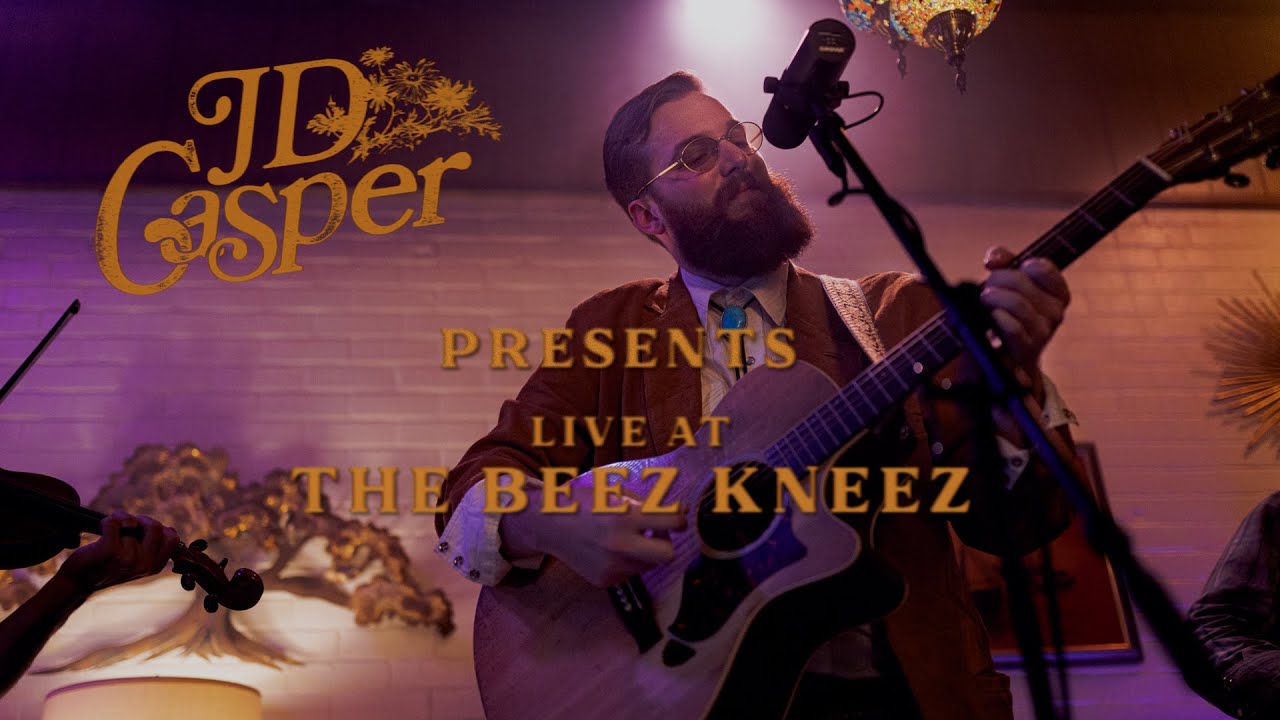 JD Casper - Live At The Beez Kneez - YouTube