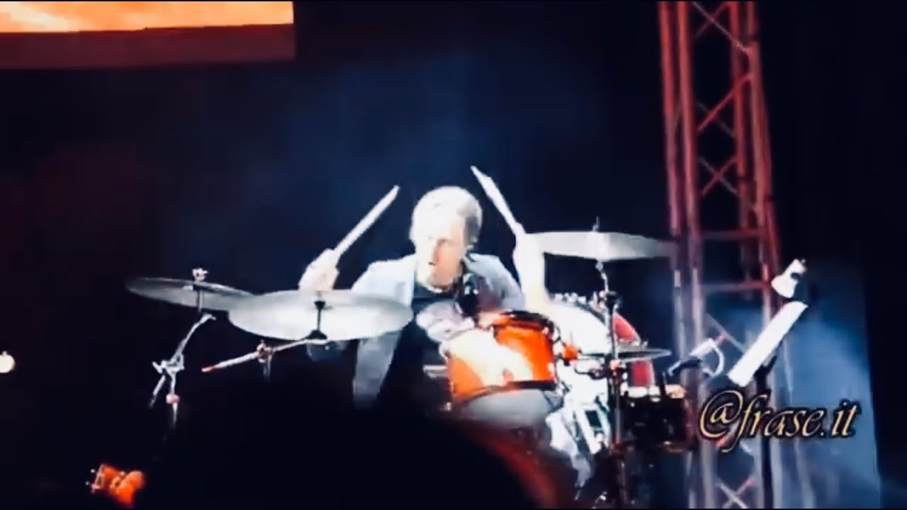 Iarin Munari Drums Solo con Red Canzian - YouTube