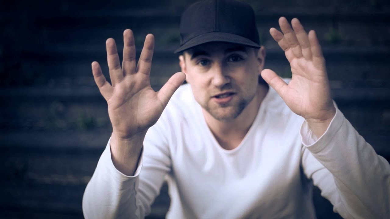 Sano Carlito - Du bisch am Arsch (Musikvideo) prod. von Sonic ...