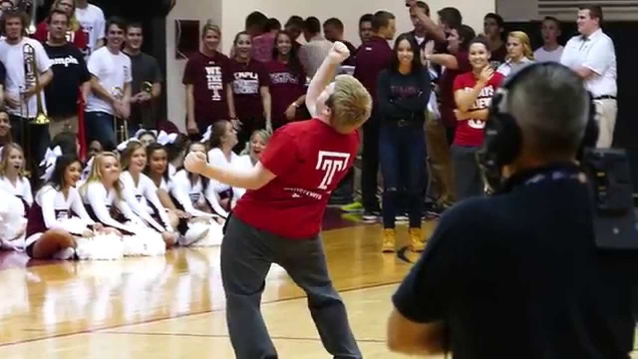 Alec "Murf" Murphy Slow-Mo Dancing - YouTube