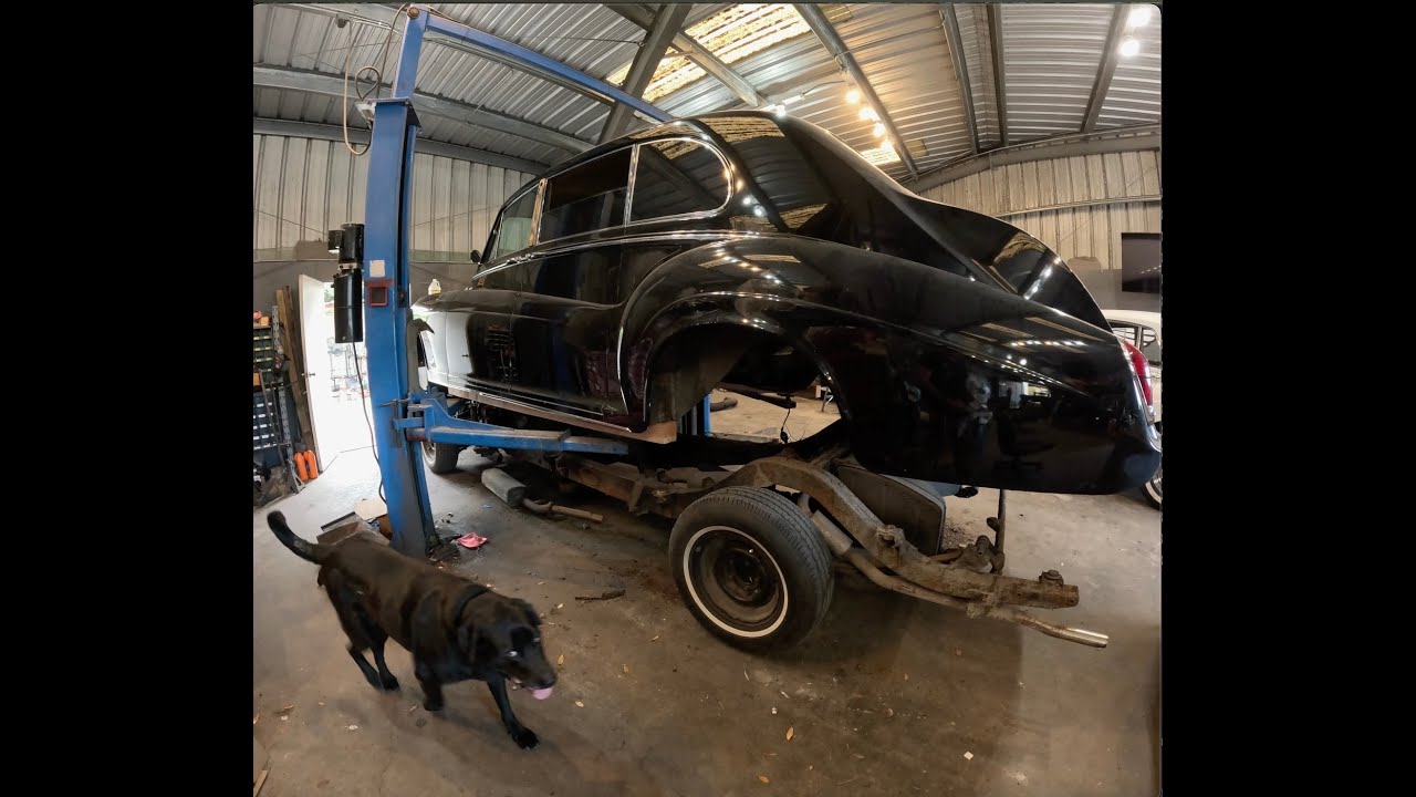Cutting a Rolls Royce in half part 3 (Pulling the body) - YouTube