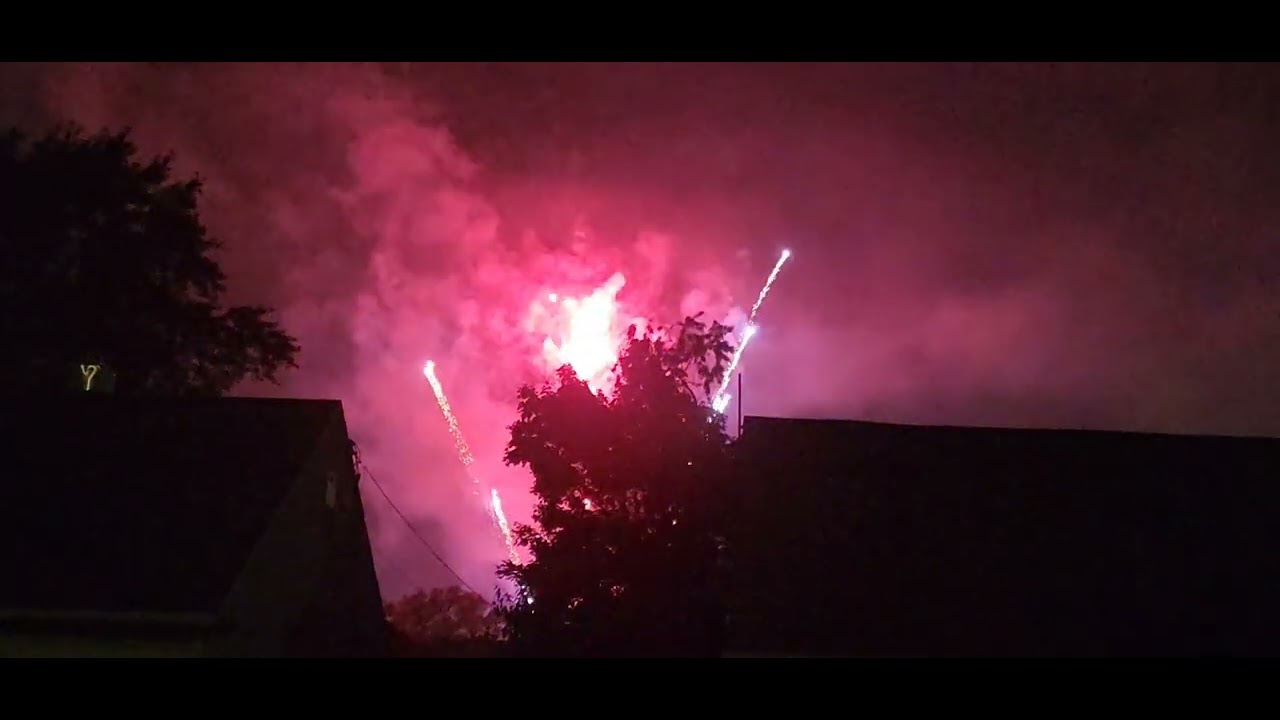 Long Island New York Neighbors 4th Of July Fireworks Show - YouTube