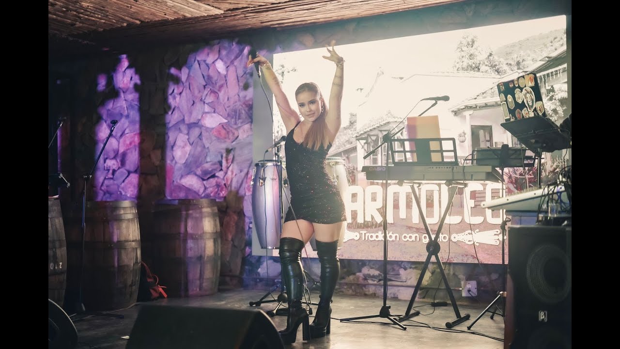 LLORONA COVER UP SHOW - LA MARIANA - YouTube