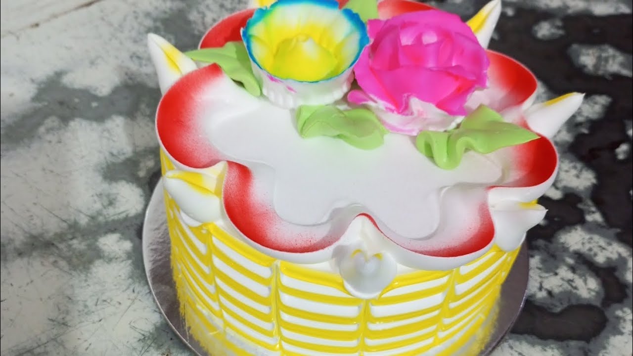 cake tutorial And amazing degine a new cake making jitendra shef of all ...