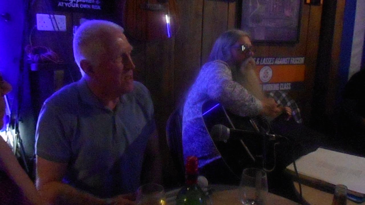 PHIL RUTTER ME AND BOBBY MACGEE - YouTube